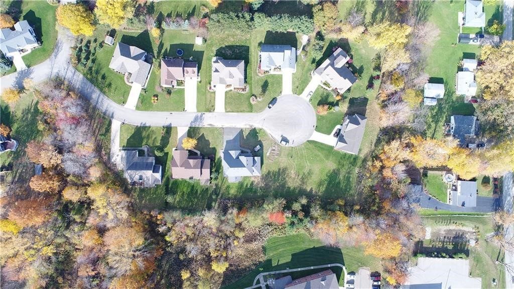 Building In Sensitive Natural Environments: 4 Examples