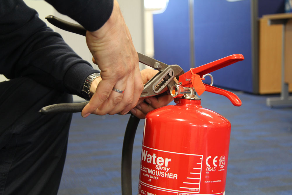 5 Tips To Maintain Your Fire-fighter Equipment